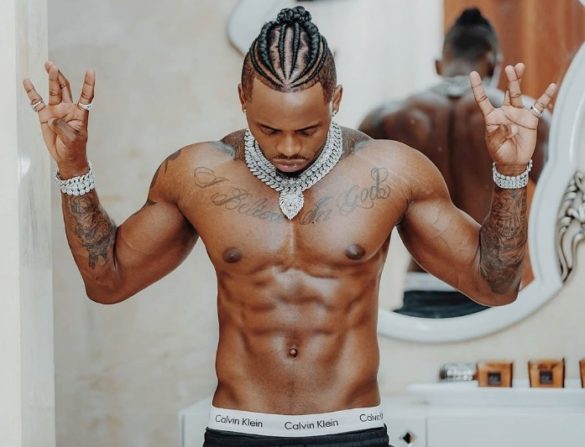 Diamond Platnumz shows off his multiple awards
