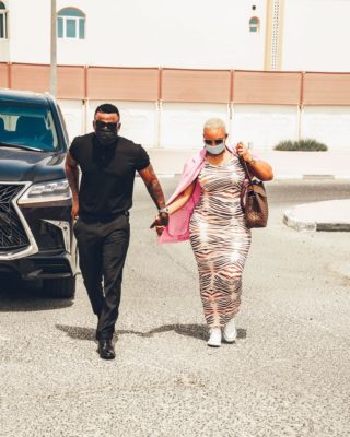 Kajala Masanja and Harmonize photos together are goals!
