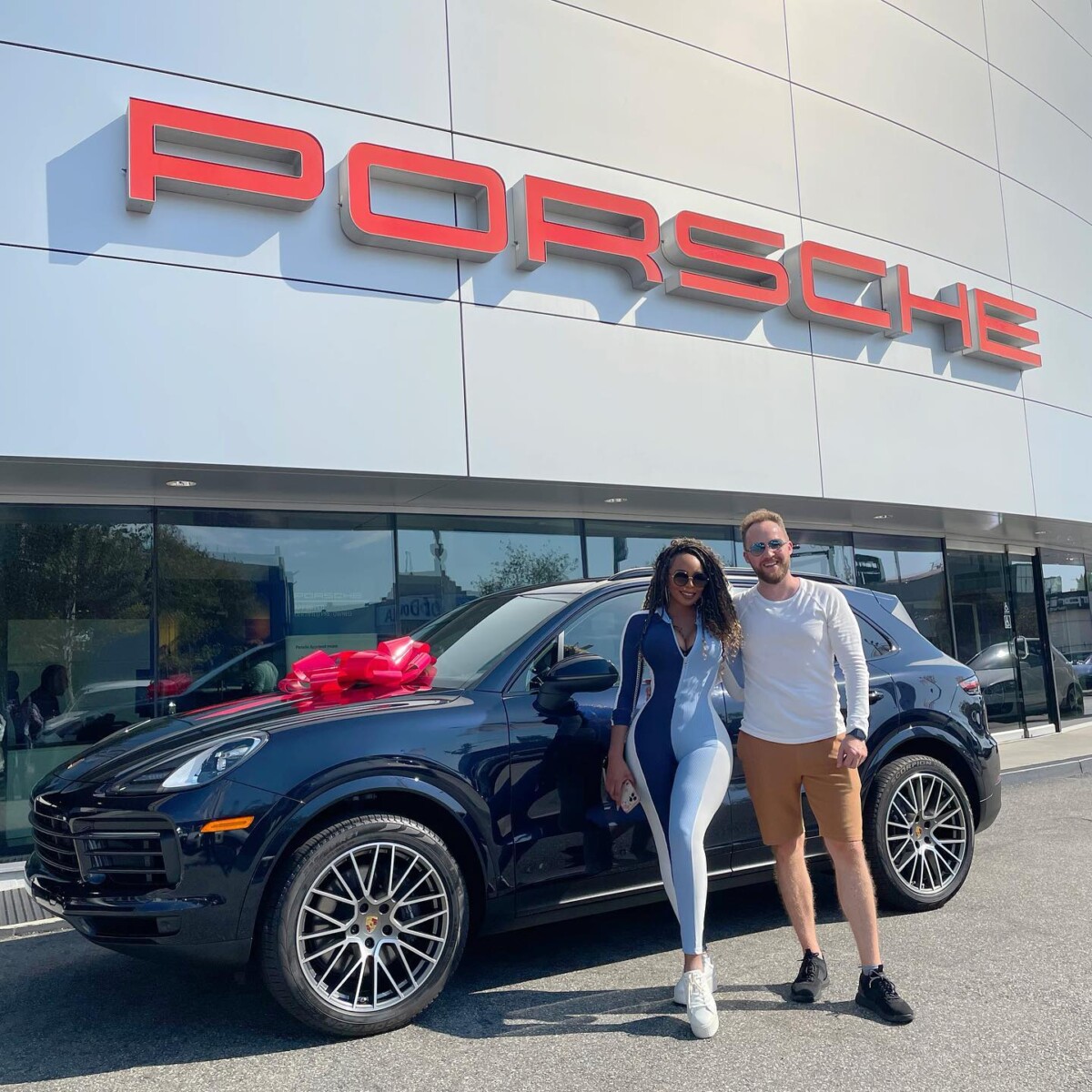 Kenyan beauty queen Rachel Marete gifted Ksh10 million Porsche Cayenne ...